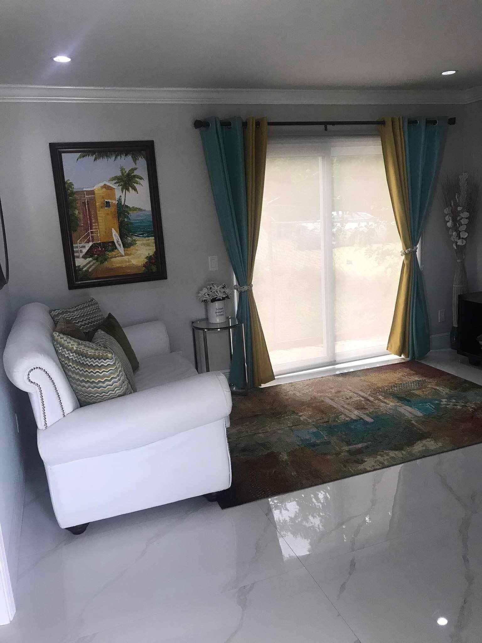 "Romantic Or Solo, Find Your Perfect Private Escape In Beautiful Freeport, Baha - Freeport