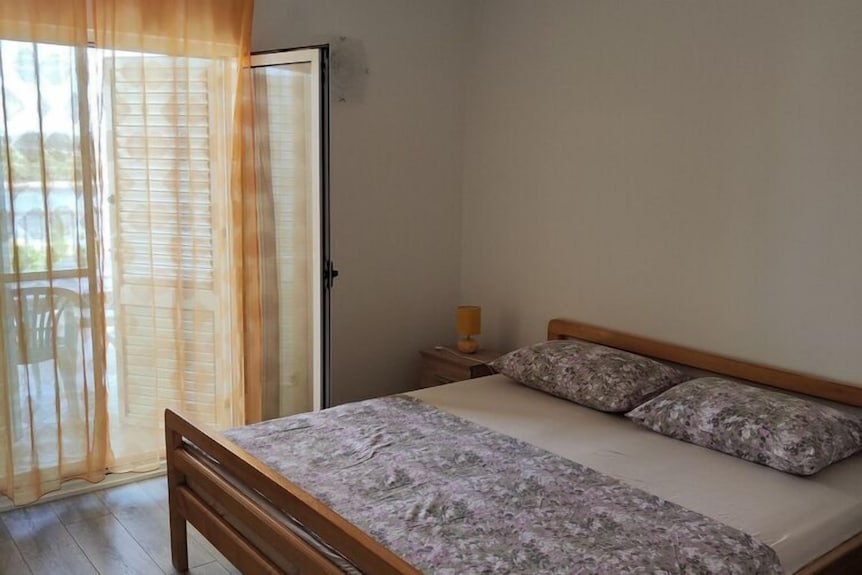 Holiday Home Maja - Four Bedroom Holiday Home With Terrace And Sea View - Maslinica