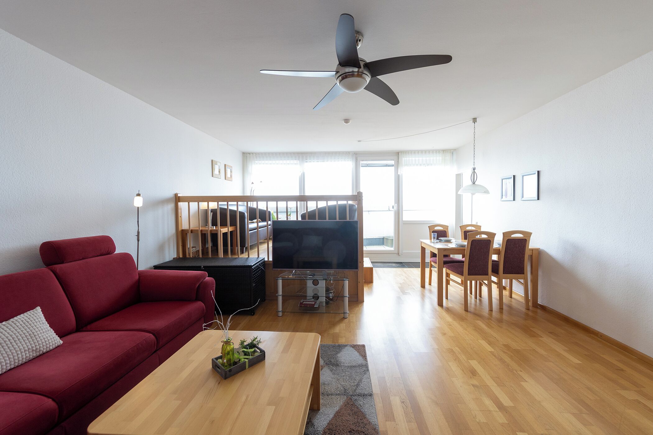 Vacation Apartment Weserblick. Close To The Harbor And Beautiful View. - Bremerhaven