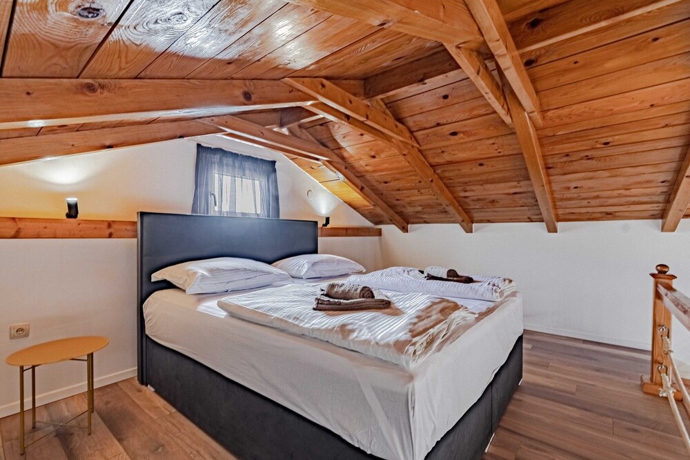 Villa Sea Edge - Three Bedroom Villa with Sea View - Donja Banda | Vrbo