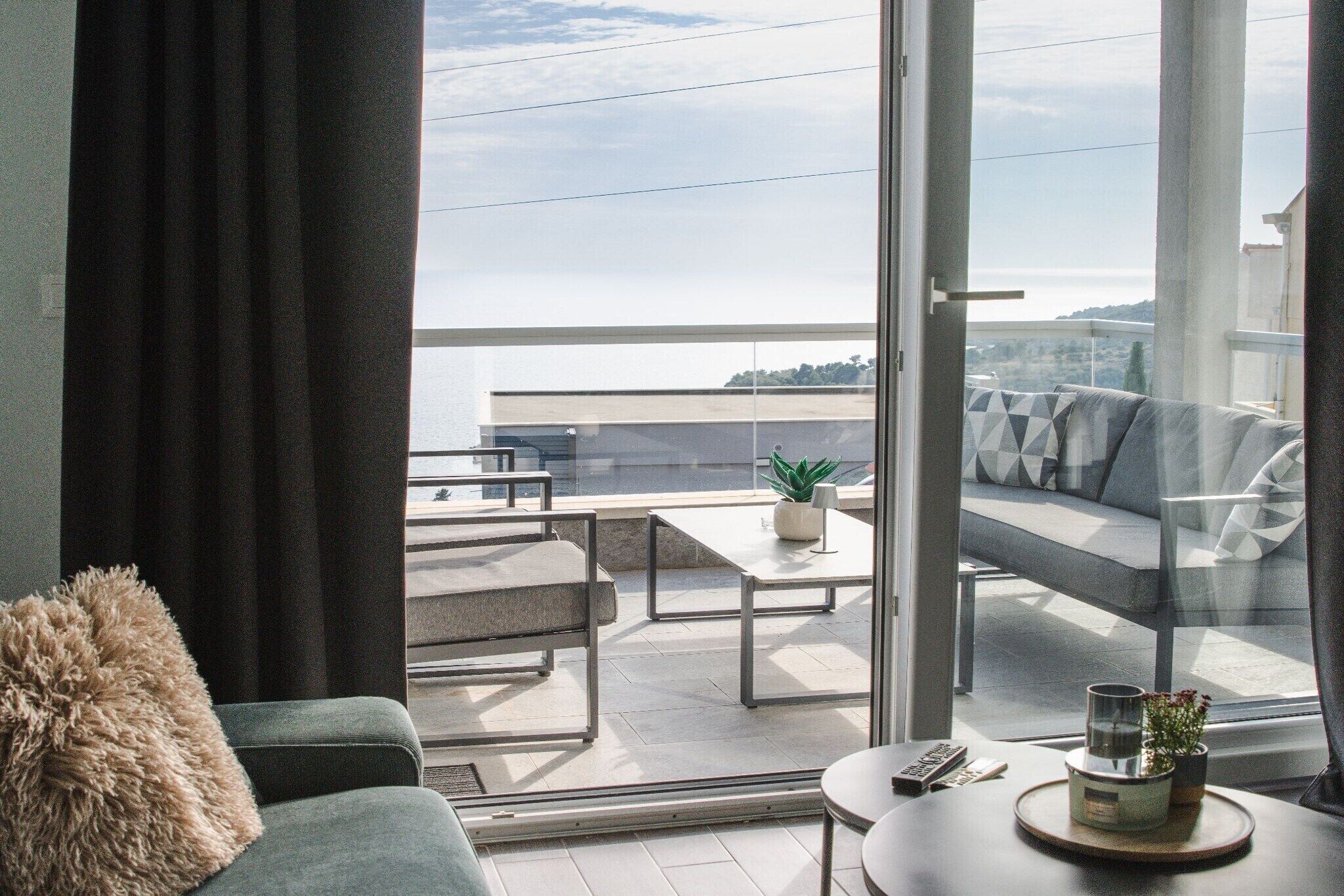 Apartment Lavilla - Two Bedroom Apartment With Balcony And Sea View (žUti) - Cavtat