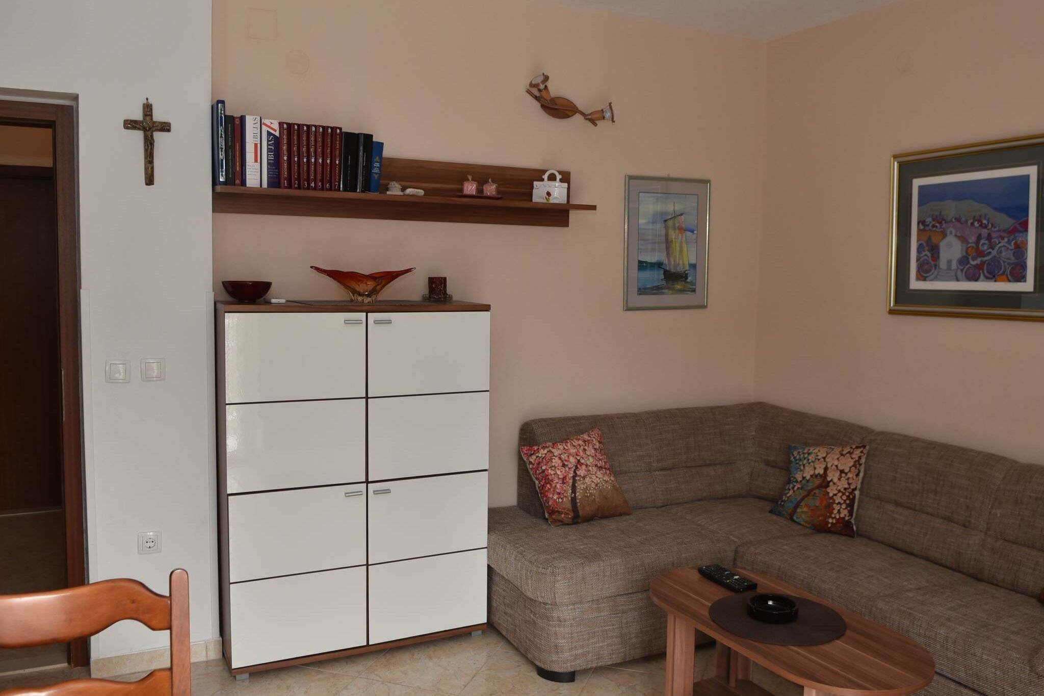 Apartment Manigo - Three Bedroom Apartment - Supetar
