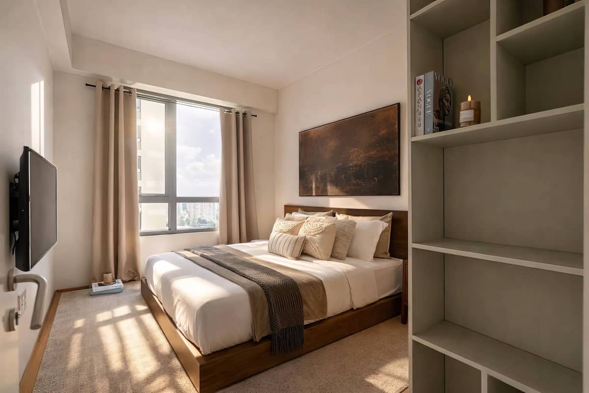 Apartamento Superior, 2 quartos, cozinha, Vista para a cidade | Minibar, secretária, secretária adequada para computadores portáteis