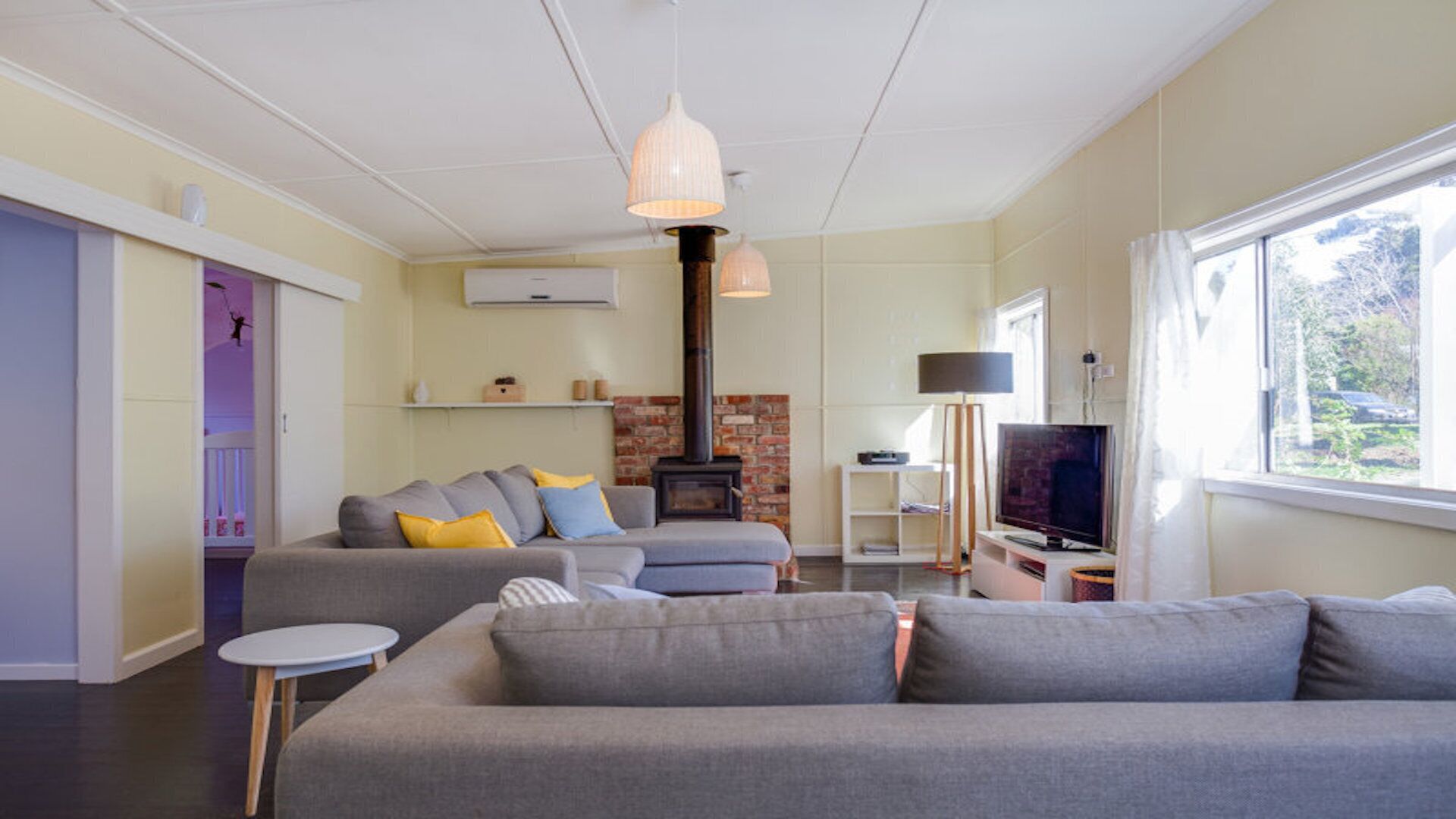 Beach Retreat - Old Shoreham: 4bed, Walk 2 Beach Cafe/genstore, Family Friendly! - Red Hill