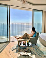 Apartamento Signature em Condomínio Fechado, 1 cama queen-size, varanda, vista para o mar | Lençóis de algodão egípcio, roupa de alta qualidade 