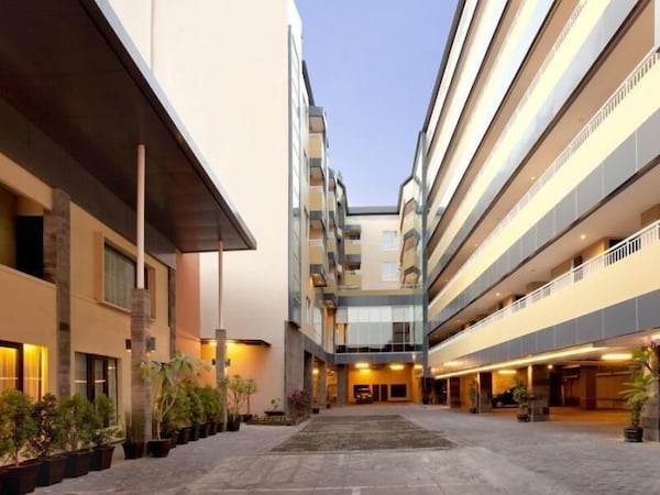 Grage Yogyakarta Hotel - Yogyakarta