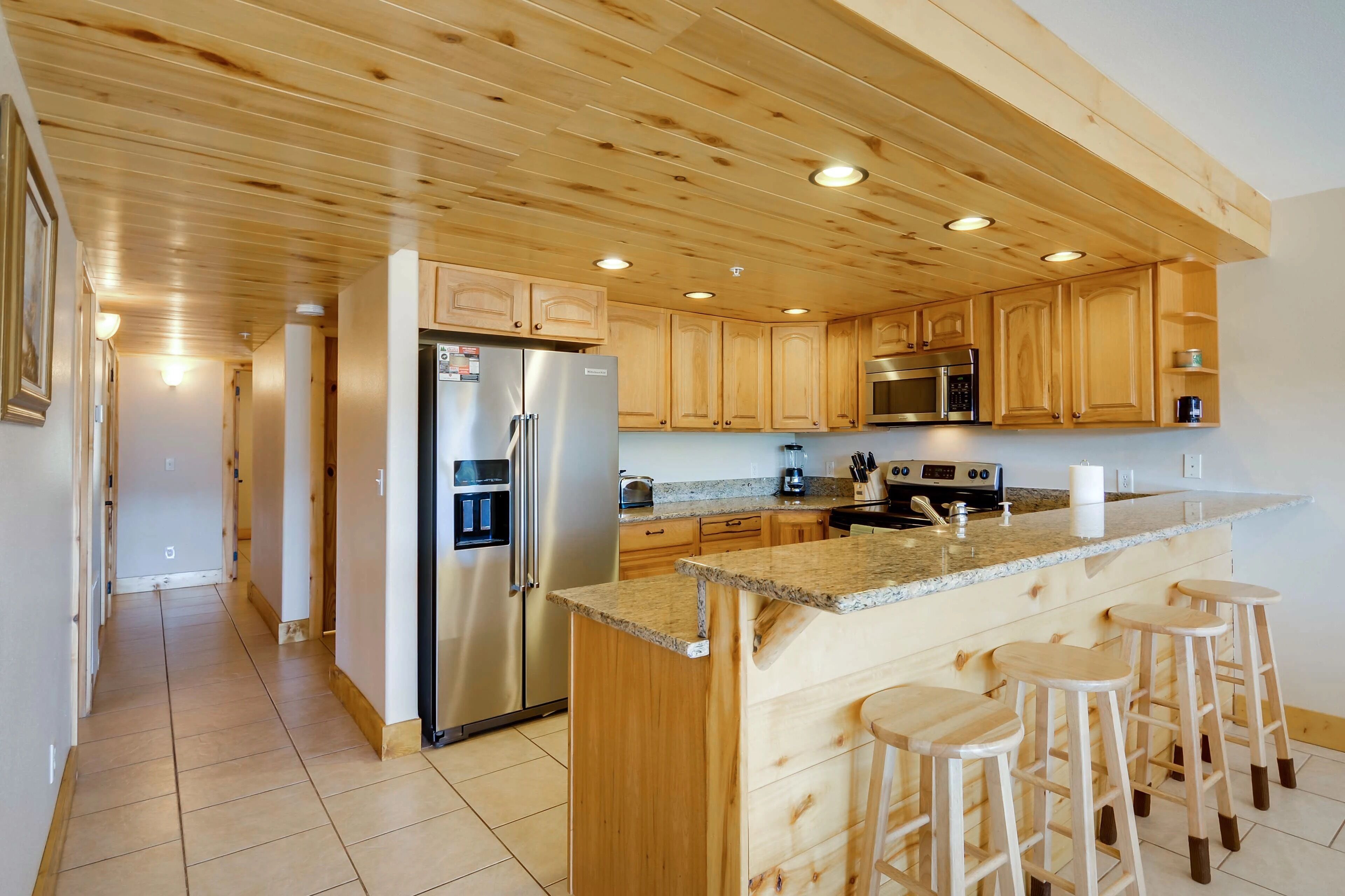 Wolf Pack (Pet Friendly)  | Cozinha privada | Geladeira grande, micro-ondas, fogão, cooktop