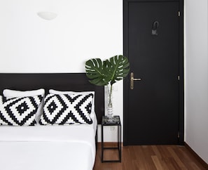Cofres nos quartos, quartos à prova de som