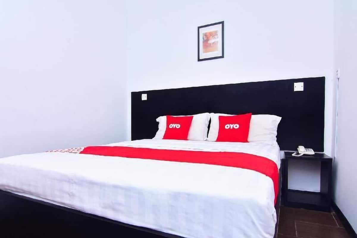 Ferros/tábuas de passar roupa, Wi-Fi de cortesia, roupa de cama