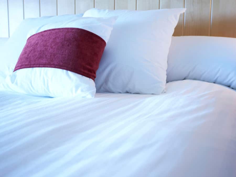 Ferros/tábuas de passar roupa, Wi-Fi (sobretaxa)