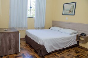 Quarto Standard | Minibar, Wi-fi grátis 