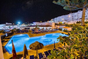 Piscina externa