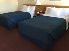 Quarto, 2 camas queen-size | Vista do quarto