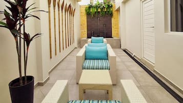 Sauna, banheira de hidromassagem, banho turco, tratamentos corporais