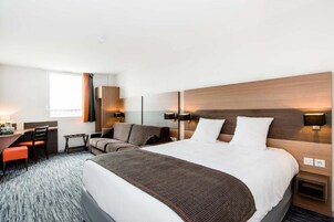 Quarto Quádruplo Comfort | Secretária, quartos insonorizados, Wi-fi grátis 