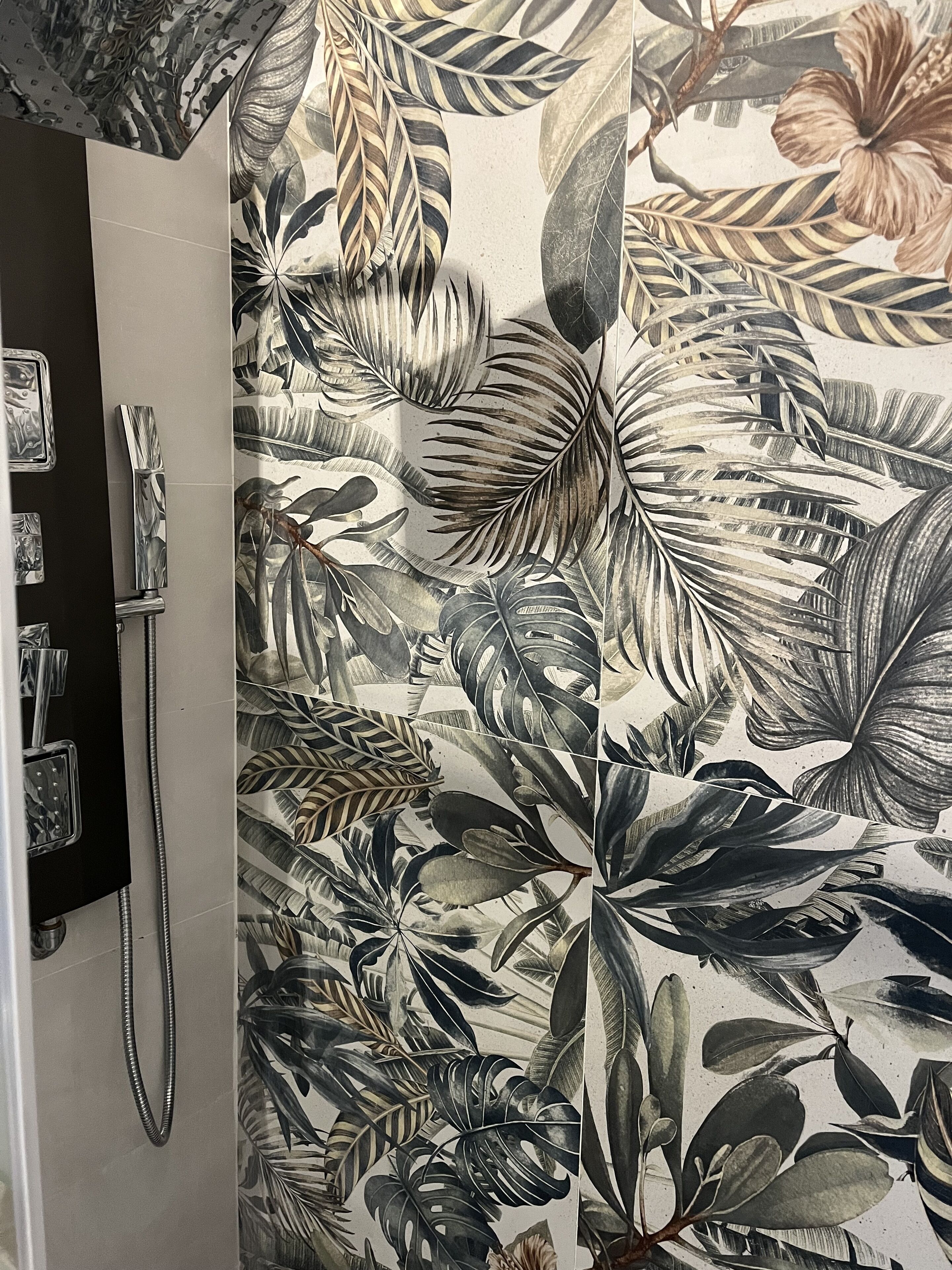 Quarto Duplo Empresarial, 1 quarto, não fumadores, casa de banho anexa (EXTERNAL) | Casa de banho | Artigos de higiene pessoal grátis, um secador de cabelo 