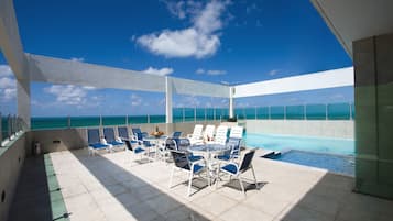 Piscina exterior
