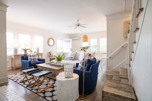 Anchorage House | Roupas de cama premium, camas com colchões pillow-top