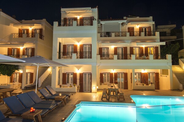 Kostis Villas - Greece