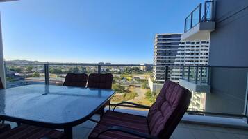 Apartamento Comfort, 2 quartos, vista para o parque | Varanda