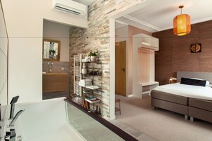 Quarto executivo | Banheira de hidromassagem