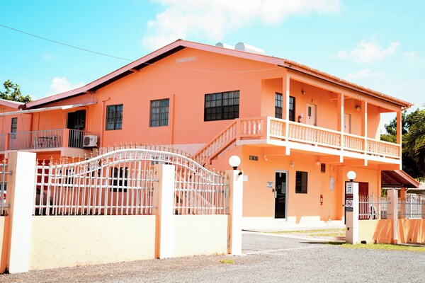 Lesville Tobago - Tobago