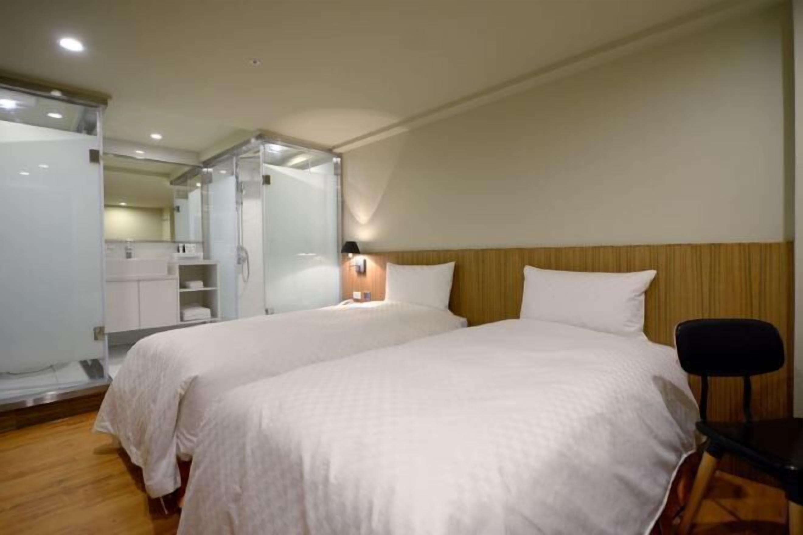 Ferro/tábua de engomar, Wi-fi grátis 