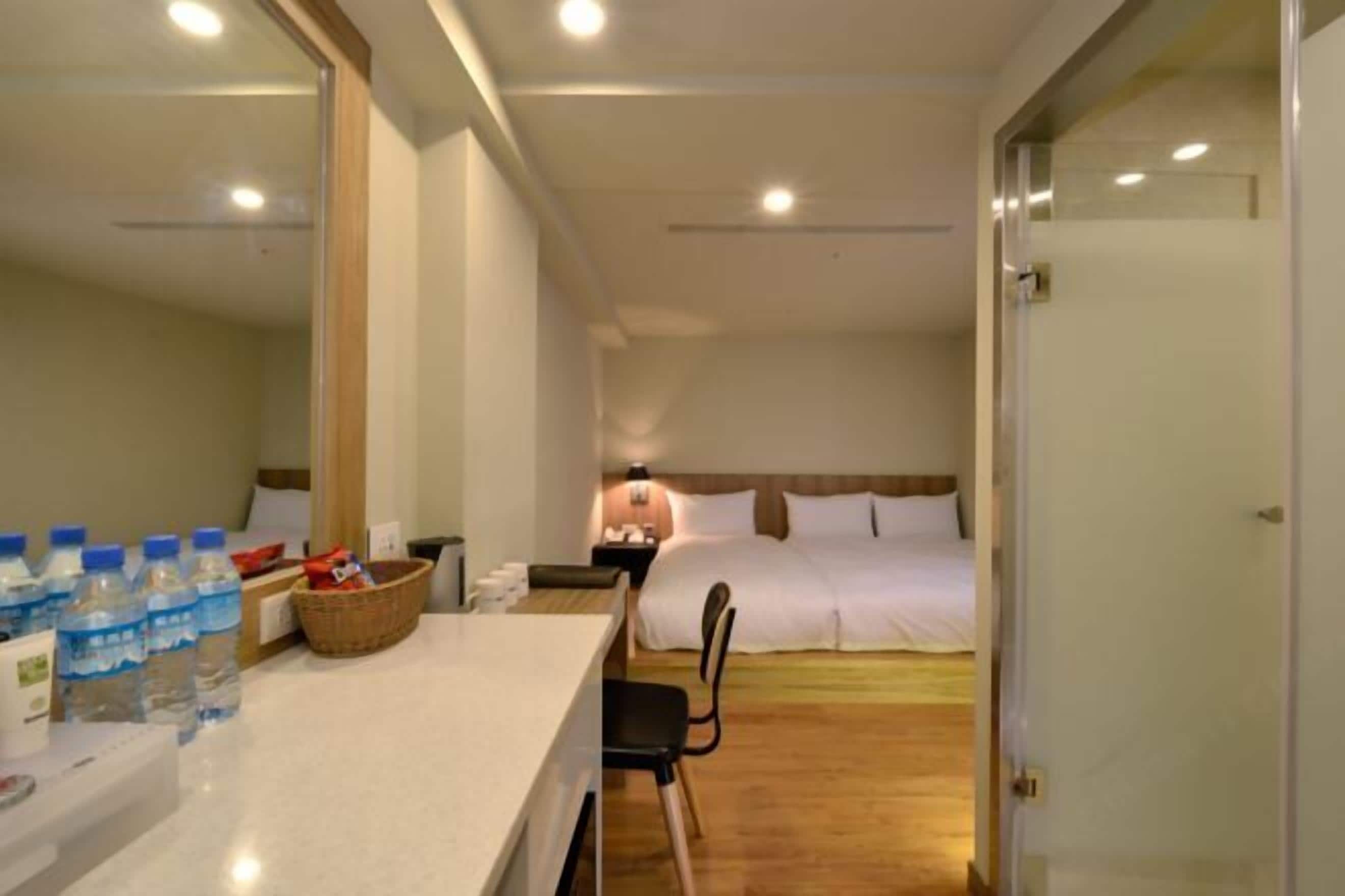 Ferro/tábua de engomar, Wi-fi grátis 