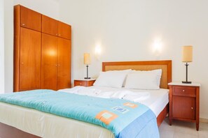 1 quarto, roupas de cama premium, camas com colchões pillow-top