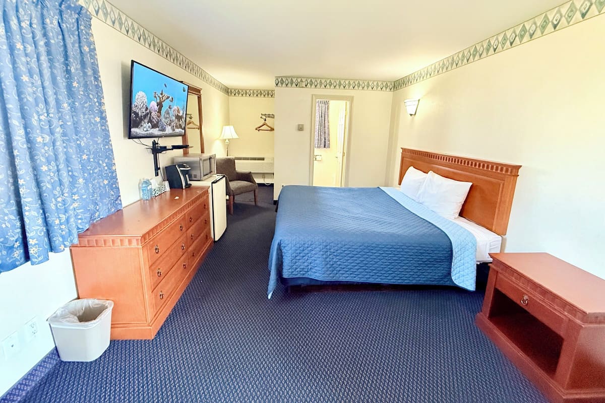 Quarto, 1 cama King, para não fumantes | Escrivaninha, Wi-Fi de cortesia