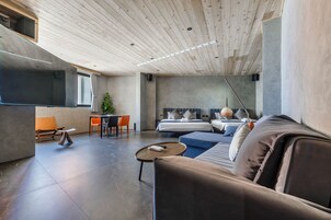 Villa, 4 quartos | Cortinas/cortinados opacos, quartos insonorizados, Wi-fi grátis 