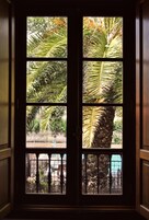 Quarto casal | Vista para o jardim