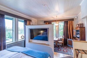 Suíte estúdio luxo, vista para o parque, no canto | Individualmente decorados, individualmente mobiliados, escrivaninha