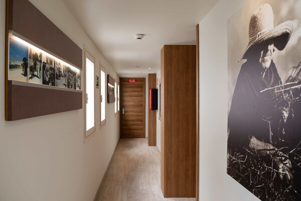 The White Apartments By Ibiza Feeling - Adults Only - Sant Antoni de Portmany