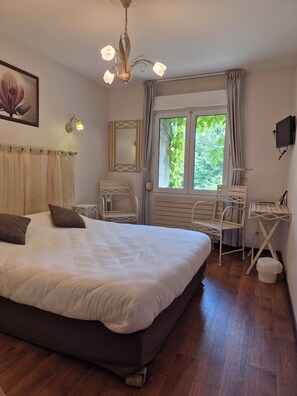 Secretária, Wi-fi grátis