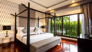 1 Bedroom Pool Villa | Roupa de alta qualidade, cofre no quarto, cortinas/cortinados opacos