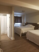 Quarto Deluxe, cozinha, vista para a montanha | Vista do quarto