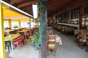 Almoço e jantar, culinária local