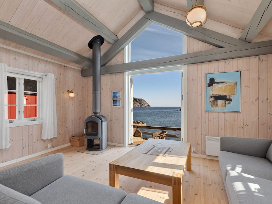 Cabana de Madeira Superior, 2 quartos, cozinha, junto ao mar | Com decoração personalizada, com mobília individualizada