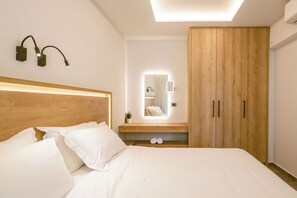 Deluxe Apartment | Camas de colchão pillowtop, cofre com capacidade para portátil 