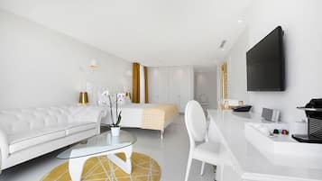 South West Suite balcón | Cofre com capacidade para portátil, secretária, quartos insonorizados