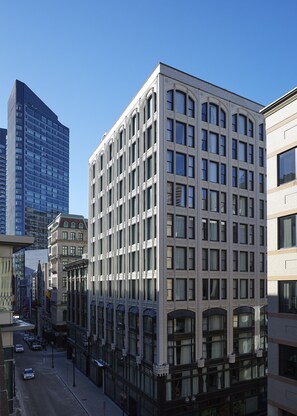 The Godfrey Hotel Boston in Boston: Find Hotel Reviews, Rooms, and ...