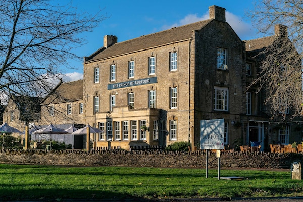 Prince Of Burford - Burford