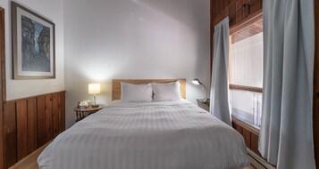Quarto Deluxe, 2 camas queen-size, kitchenette | Wi-fi grátis, roupa de cama fornecida 