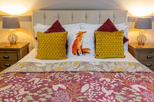 Quarto casal luxo | Roupas de cama premium