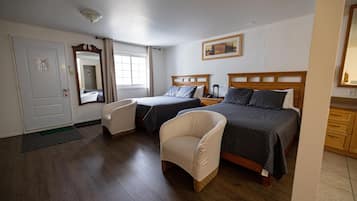 Apartamento em Condomínio Fechado, cozinha | 2 quartos, minibar, cortinas/cortinados opacos, Wi-fi grátis