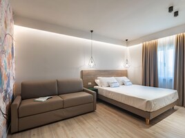 Suíte estúdio júnior | Escrivaninha, quartos à prova de som, Wi-Fi de cortesia