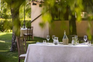 Almoço e jantar, culinária local