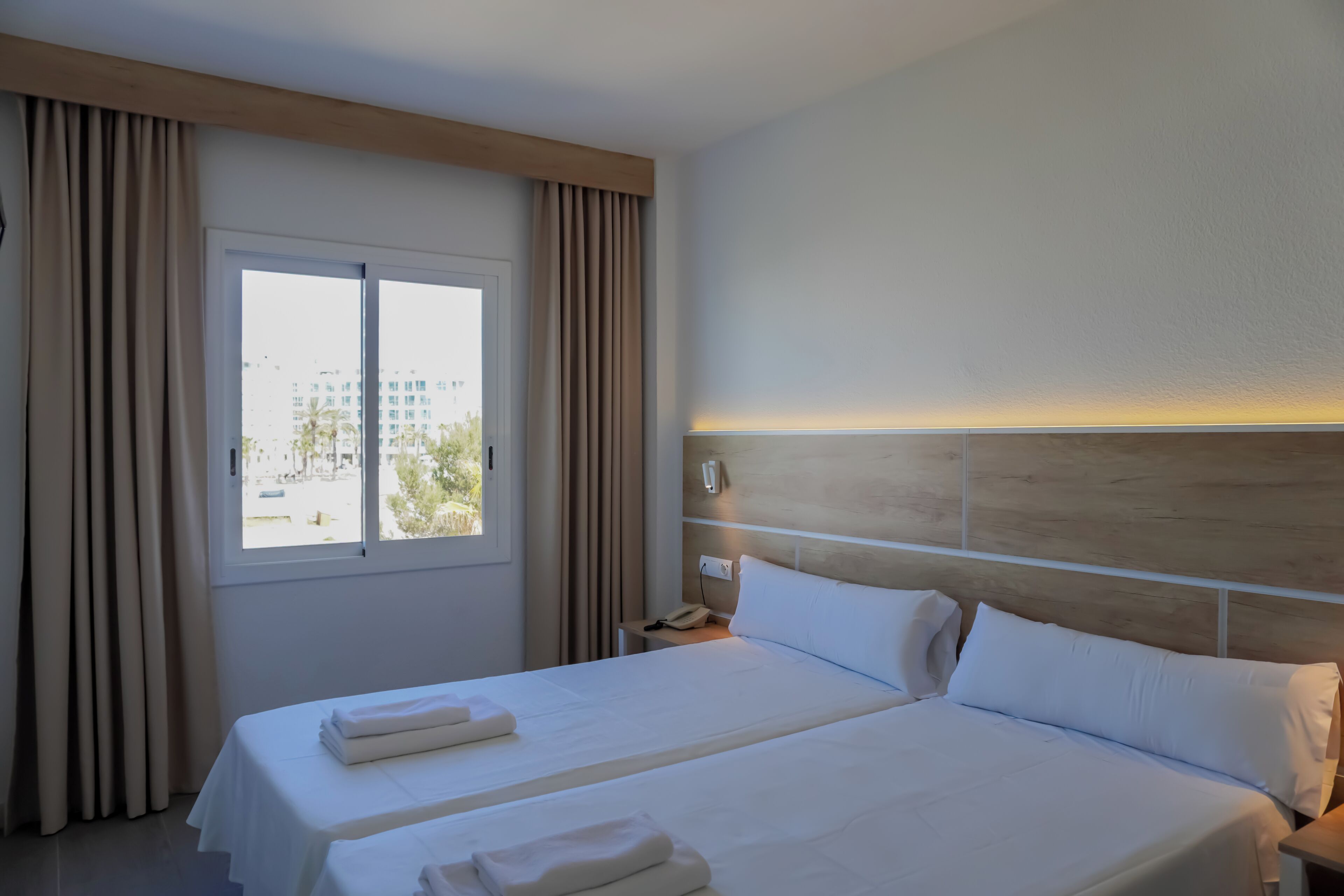 Cofre no quarto, Wi-fi grátis, roupa de cama fornecida 