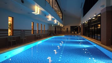 Piscina interior